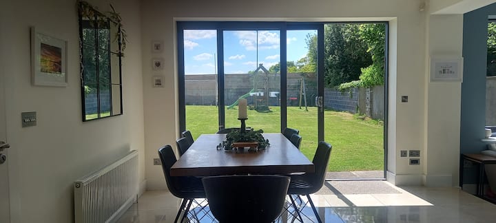 Perfect Bungalow For Family Getaway Beside The Sea - Dublin