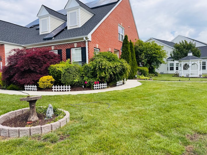 The Velvet Oak – Your Stylish Vacation Residence - Salisbury, MD