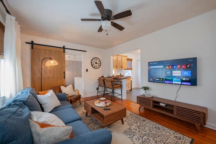 Bungalow In The ‘Burg | <3mi To Lu & Pet-friendly - Lynchburg, VA