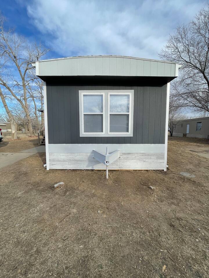 Black & Gray - Garden City, KS