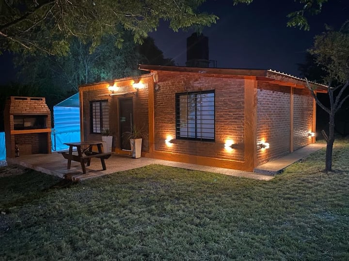 Alquiler De Casa Y 2 Cabañas - Cosquín