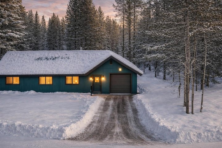 Fox Hangout+hottub+wifi+ac+30minstoyellowstone - Idaho (State)