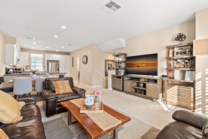 Exquisite Home/4bd/5 Beds/quiet - San Dimas, CA