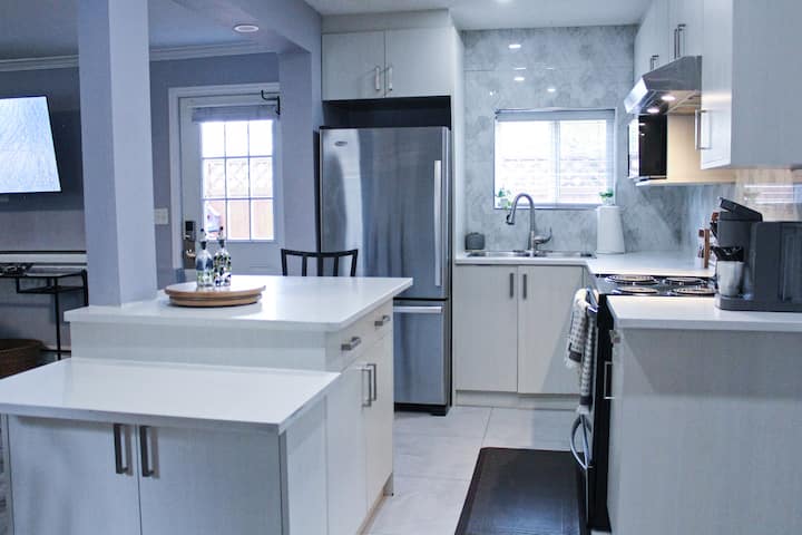 Bright & Spotless 2br Suite-near Lake-abbotsford - Abbotsford