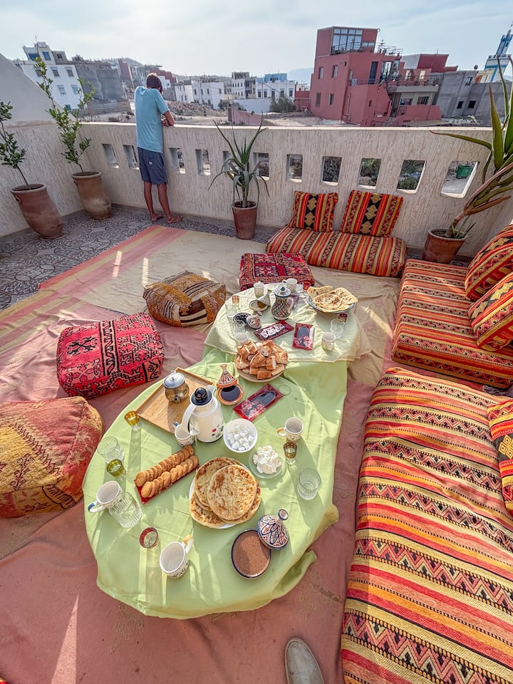 A Quiet 5-bedroom Tamraght House - Taghazout