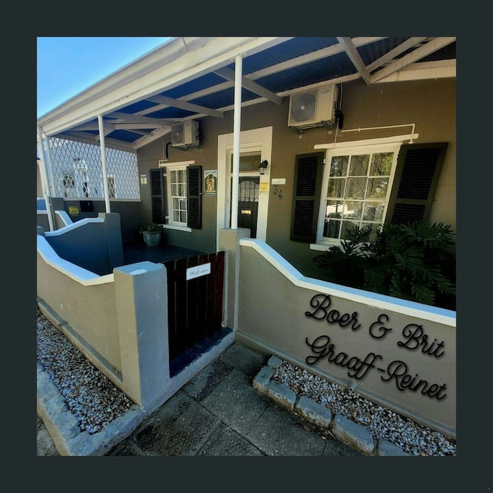 Boer & Brit
Unit 2a - Graaff-Reinet