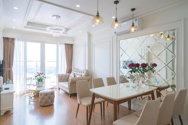 Luxury Homestay Ha Long - ハロン