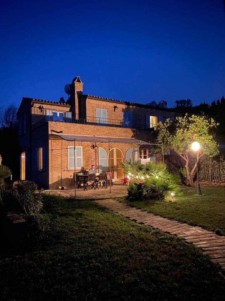 Komfortables Landhaus (Marken) Mit Panoramablick - Italia