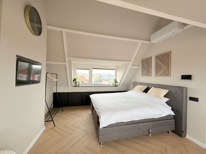 Casa Uno. - Bloemendaal aan Zee