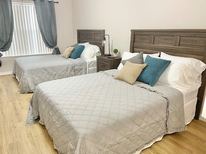 Perfect Retreat, Two Bedrooms Condo @ Pga Golf 25a - Port St. Lucie, FL