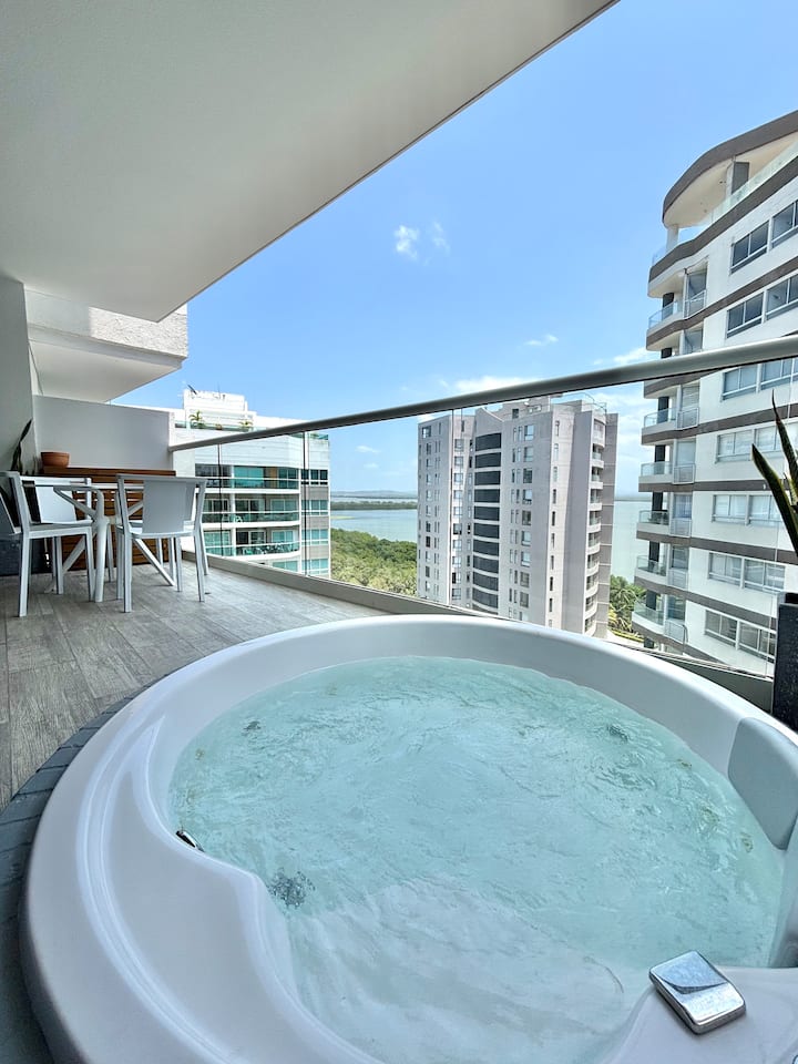 Piso 12/ Jacuzzi/ Vistas/ 1br/parqueadero/piscinas - Cartagena