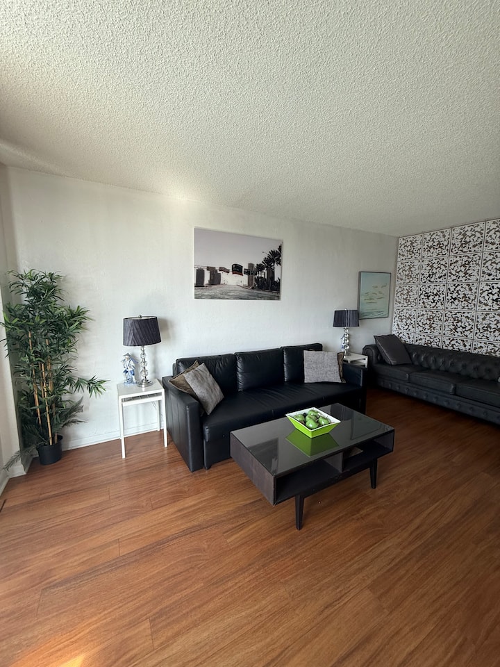 Resort On The Ocean ! - Sunny Isles Beach, FL