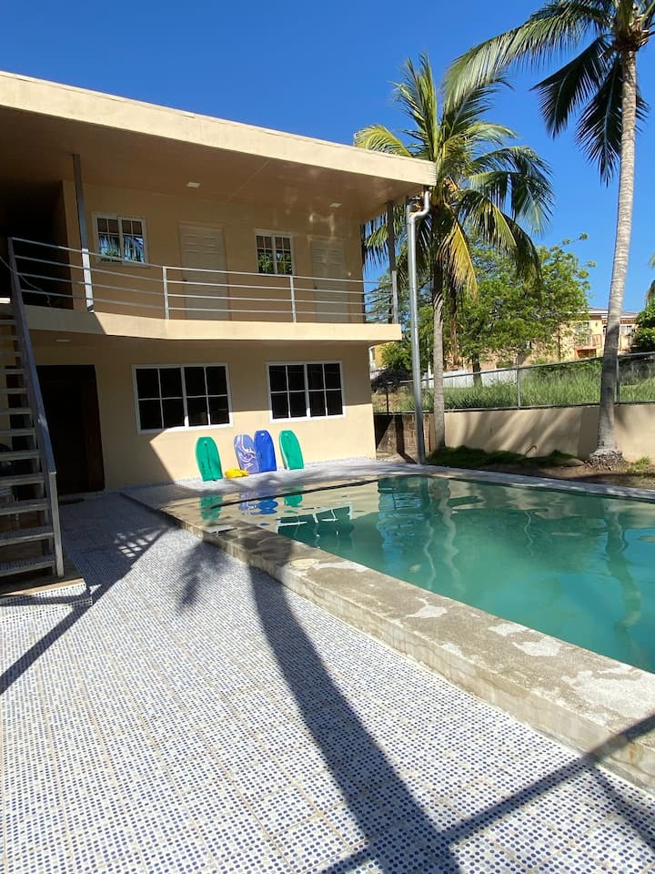 La Mejor Casa De Playa - El Salvador