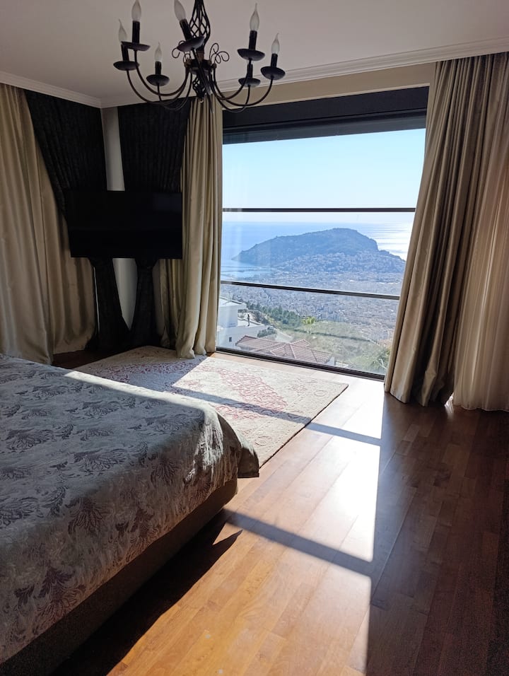 Alanya'da Müstakil Harika Villa - Alanya