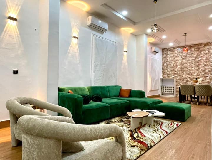 5bedroom Standalone Duplex With Cinema - Lagos