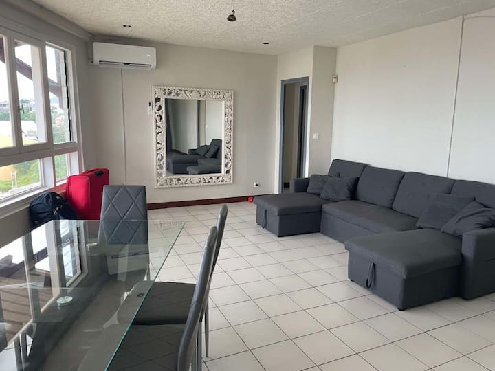 Grand Appartement Plein Centre - Mamoudzou