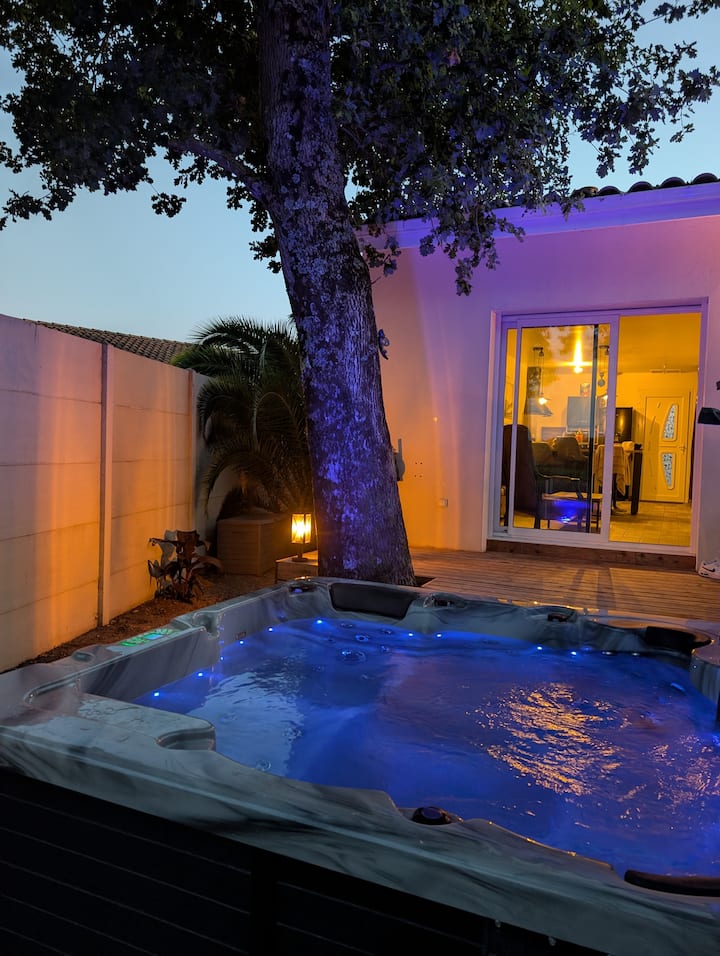 Maison 4p, Jacuzzi Privé, L'échappée Médocaine, - Blaye