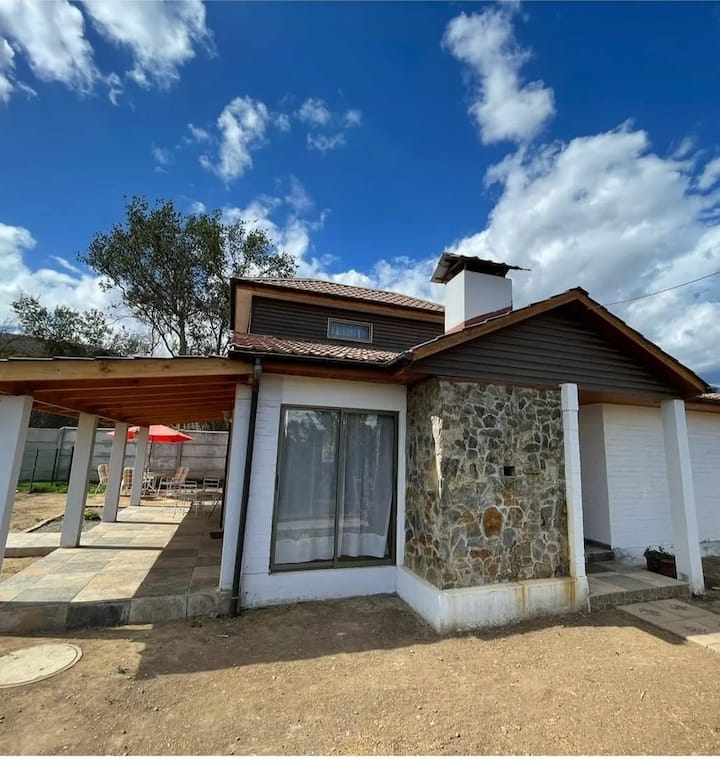 Cabaña Los Maitenes Para 8 - Olmué