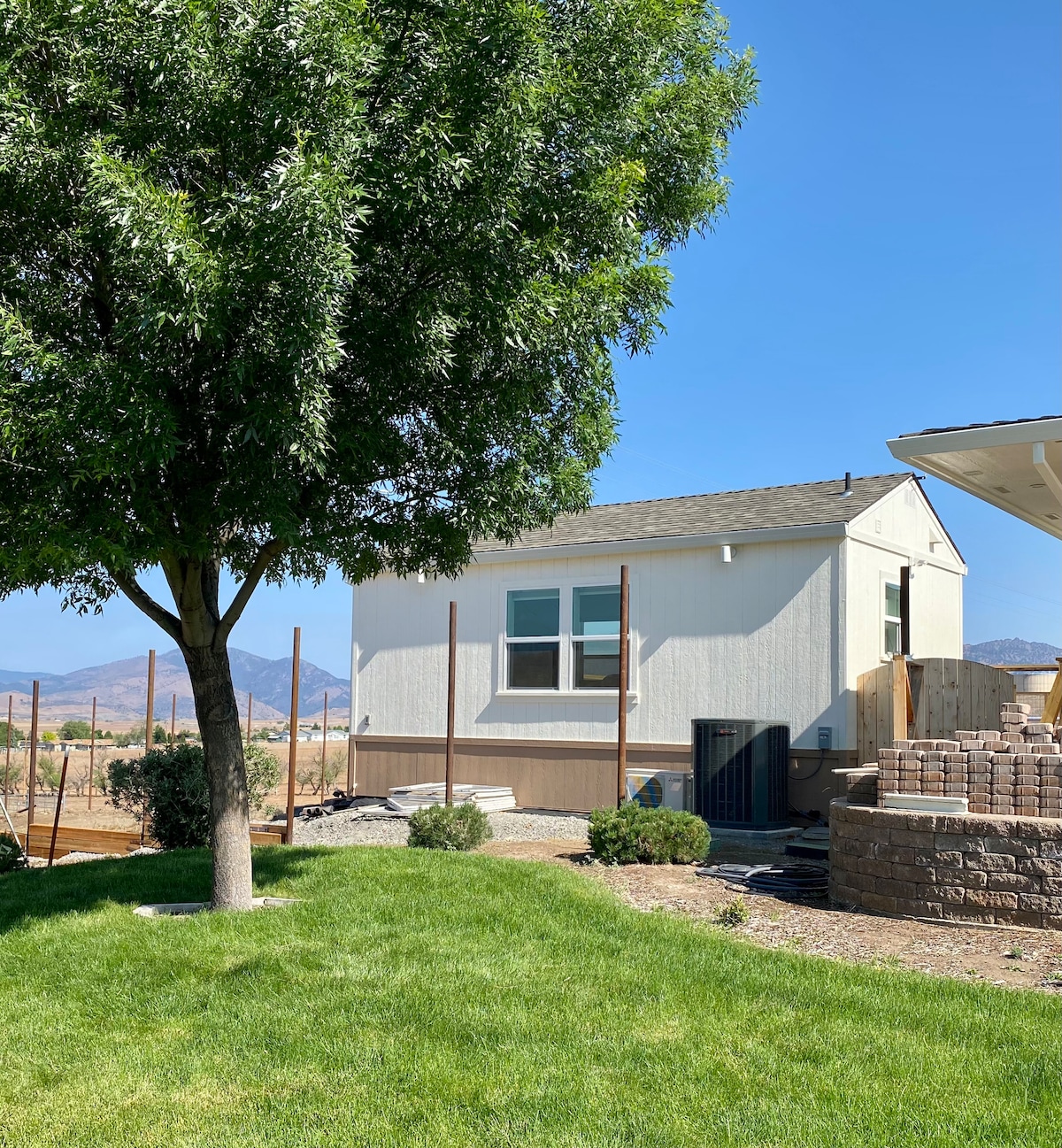 Quail Ridge Pool House - Tiny houses for Rent in Montague, California ...