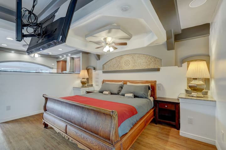 High End Luxury Bath/shower Inside Home R1 - Westminster, CO