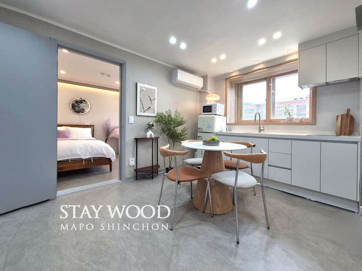 홍대/신촌지하철역 4분/공항버스/훌륭한 위치/모든것이 완벽/집처럼 느껴지는 곳/짐보관 - South Korea