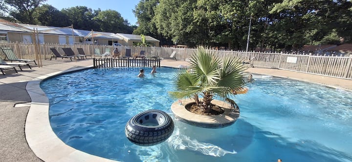 Joli Cottage Confort En Forêt Au Village Vacances - Luçon