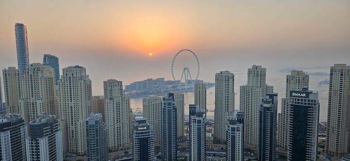 3 Br In Vida, Marina & Sea View Nr Metro & Beach - Dubai