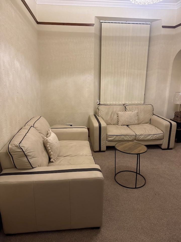 Central Apartment - Perth