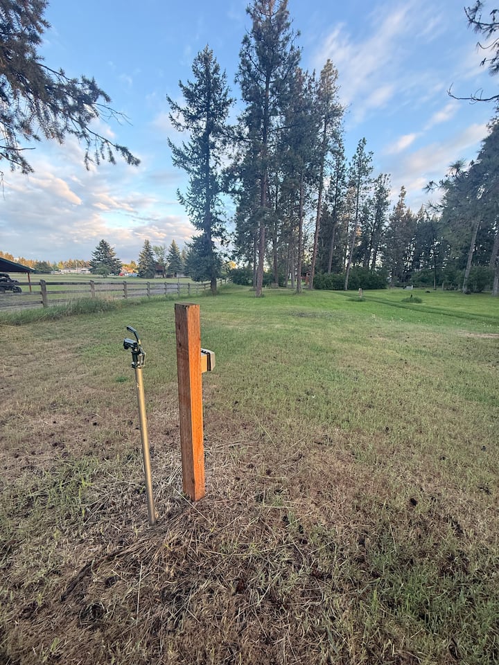 Quiet Camper/ Rv Parking - Kalispell, MT