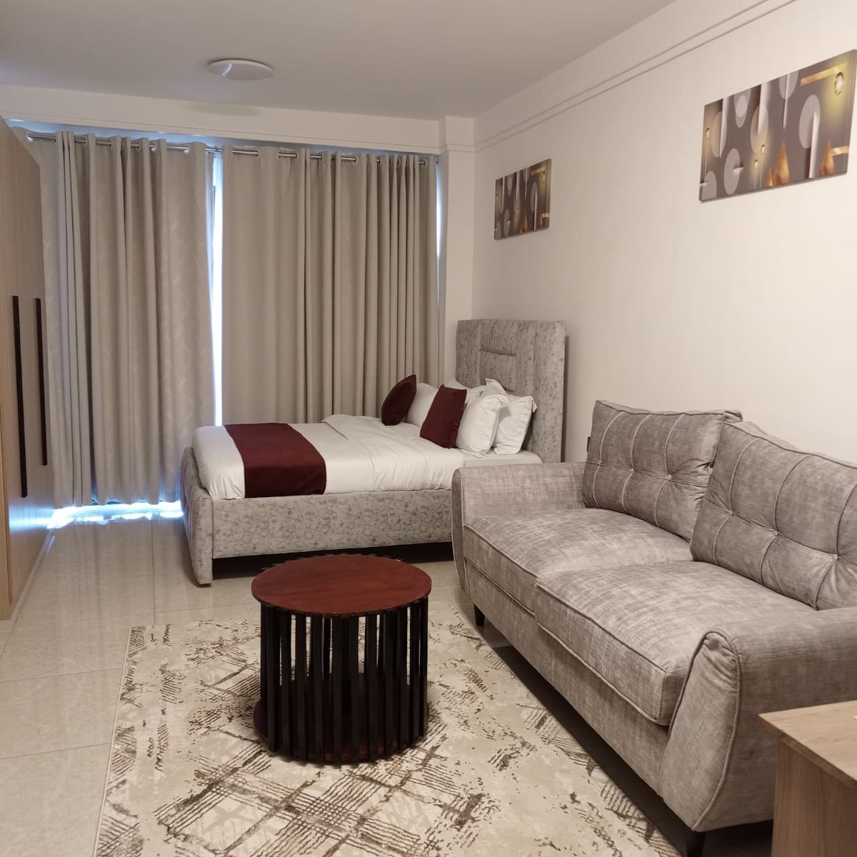 The loftel luxurious studio apartment - Apartments for Rent in Ruaka ...