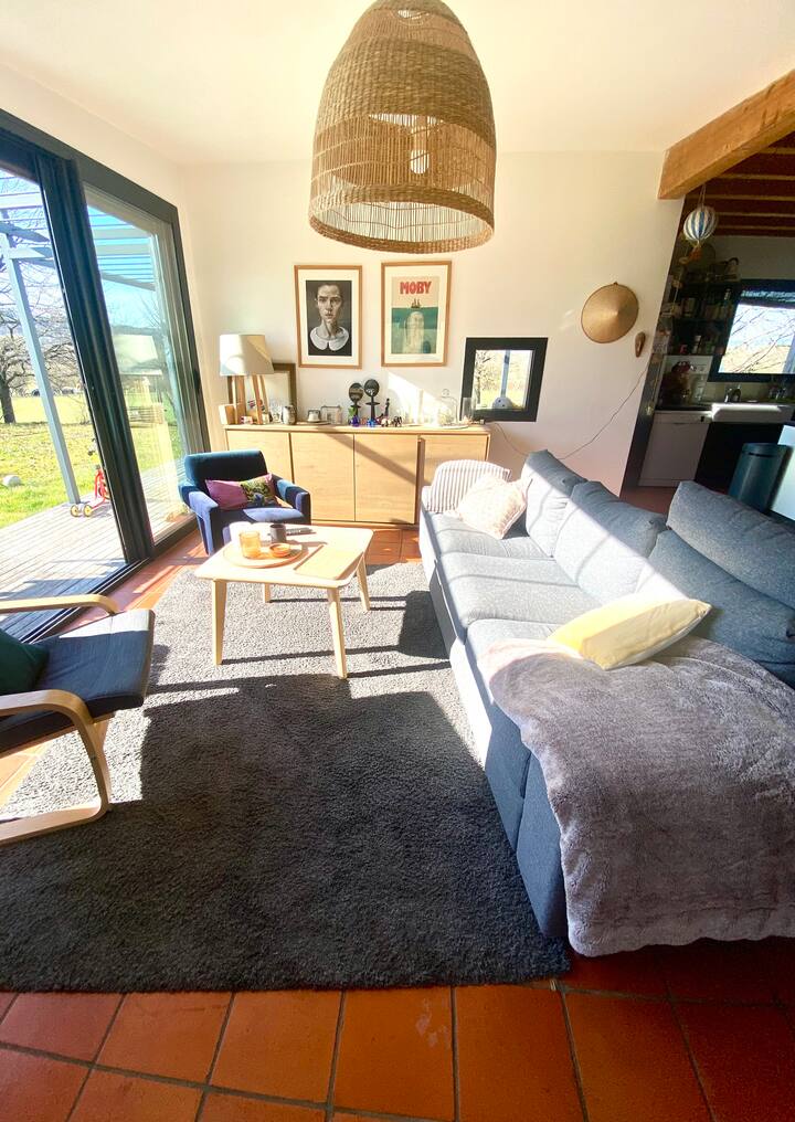 Maison Spacieuse Avec Jardin. - Martel