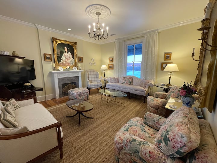 Middleburg, Upperville Area; Great Views - Marshall, VA