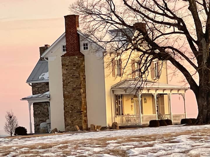Belvoir- Elegant Country House, Stunning Views - Middleburg, VA