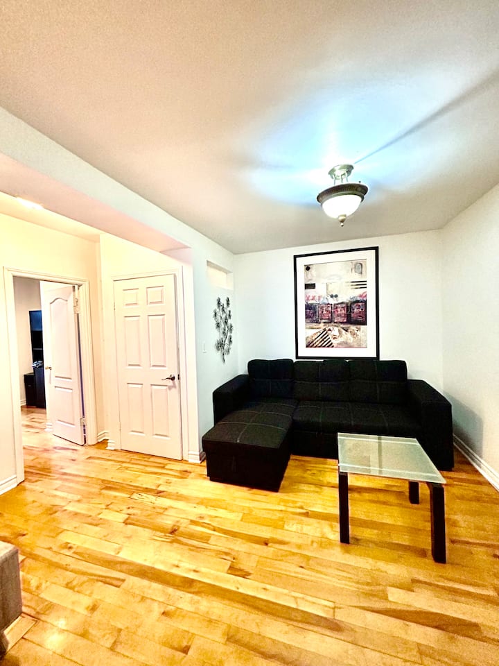 Magnifique Appart - Little Italy - Laval