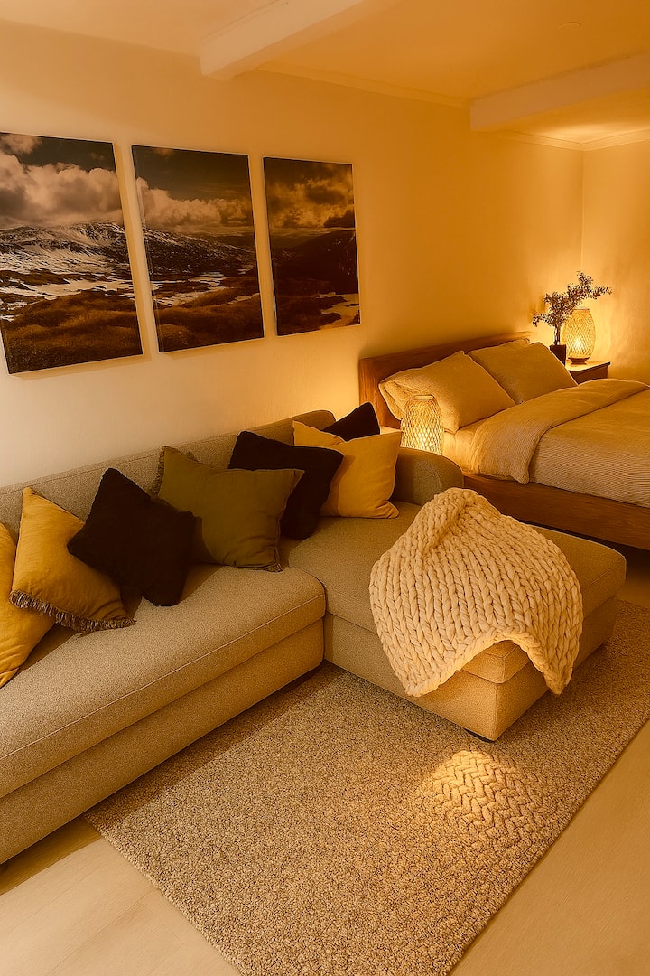 Snowy Cooma Studio – Private Guest Suite - Cooma