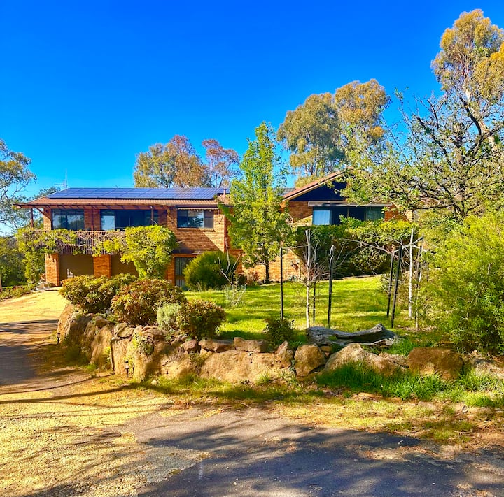 Snowy Cooma Studio – Private Guest Suite - Cooma