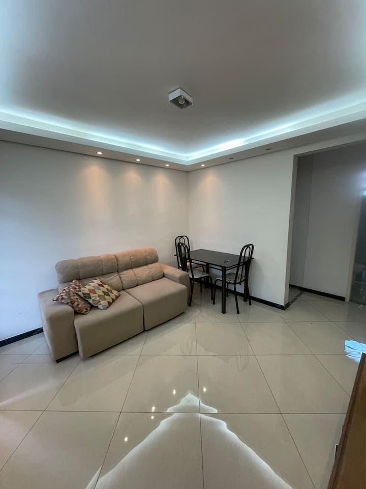 Excelente Apartamento Composto Por 2/4 - Belo Horizonte