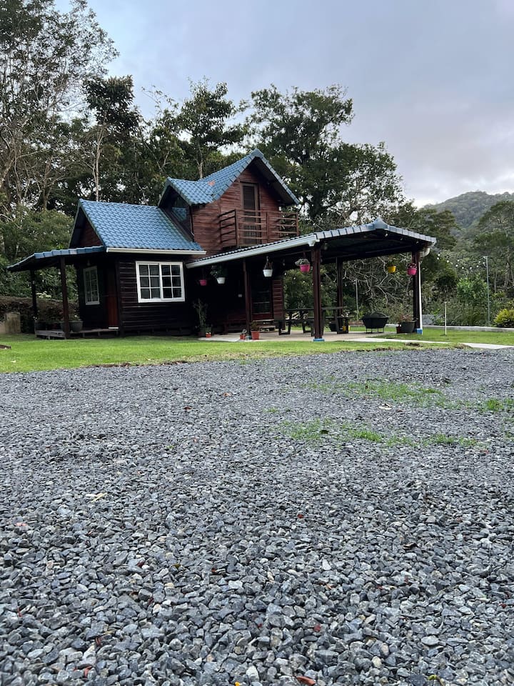 Cabaña En Altos Del Maria: La Guarida Del Oso - Panamá