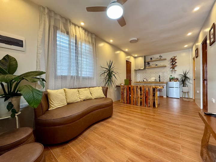 Modern And Comfy Bungalow House - Solano