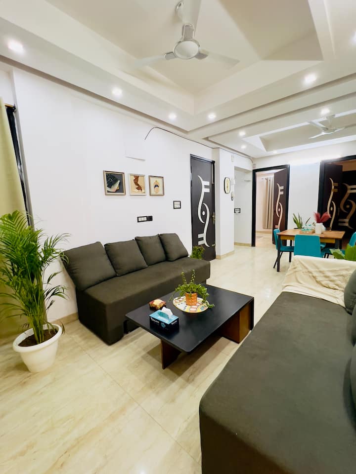 3 Bhk Spacious Apartment - By Purple Casa - 