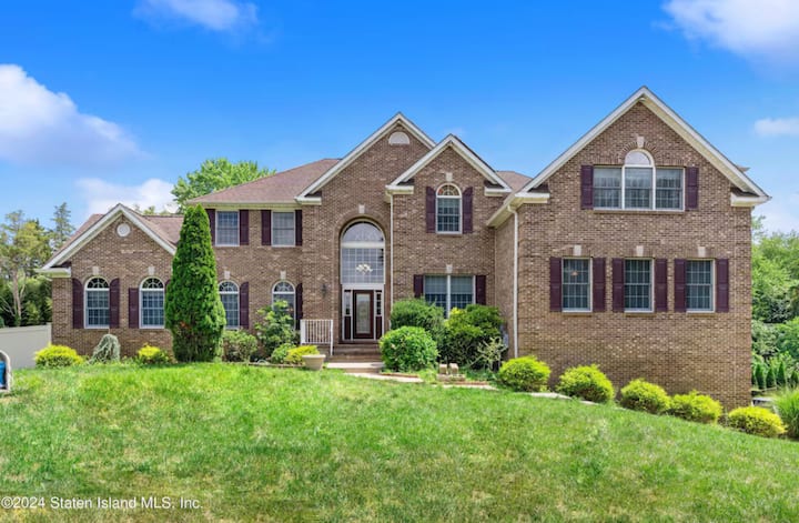 Kosher, 5500 Sq Ft Prime Home In Toms River Nj - Pine Lake, Manchester Township