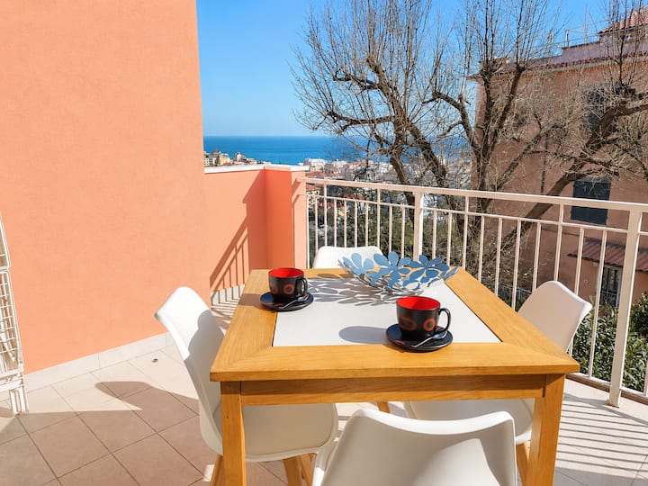 Hostdomus- Bellavista Free Parking - Pietra Ligure