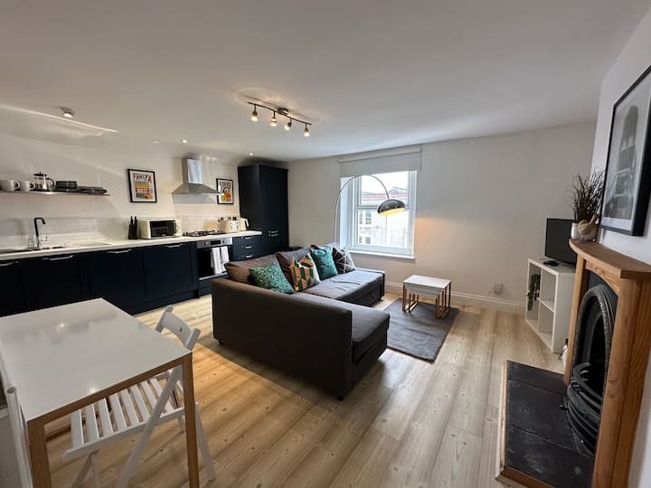 Central | Ideal Base For Work | Light And Spacious - Bristol