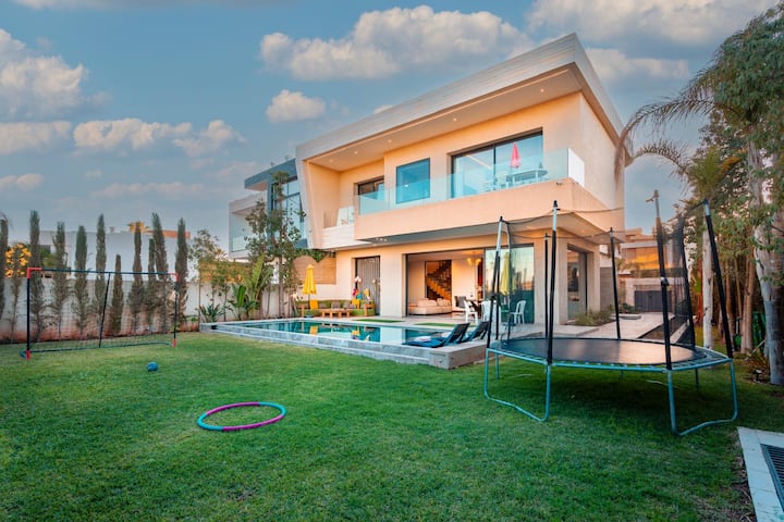 Superbe Villa Spacieuse Sur Golf Avec Jaccuzi. - Marrakesh