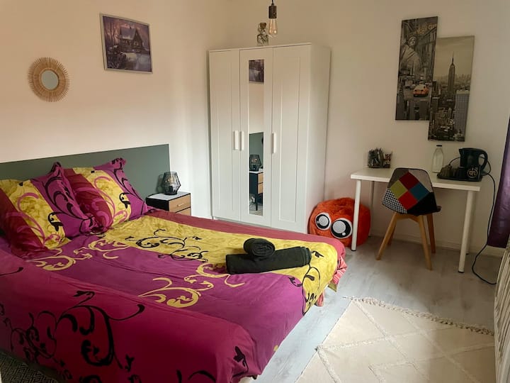 Chambre Individuelle, à 15 Minutes De Paris - La Courneuve