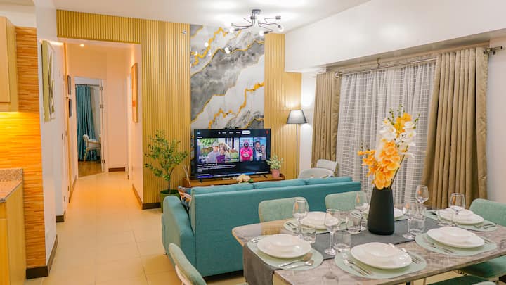 Deluxe 3br|wifinetflix|boardgames|near Lrt - Quezon City