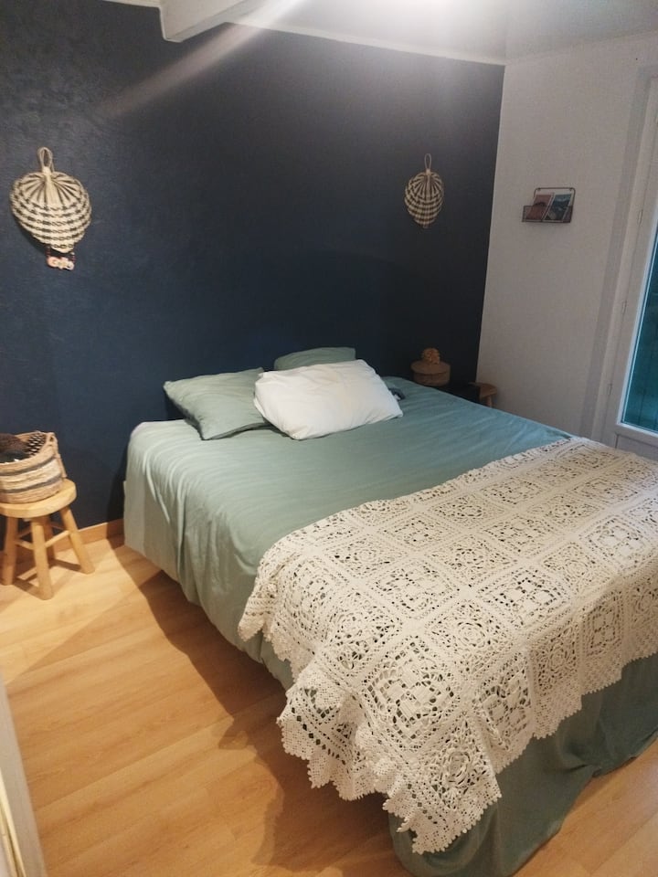 Chambre Avec Douche Et Toilettes - Marcheprime