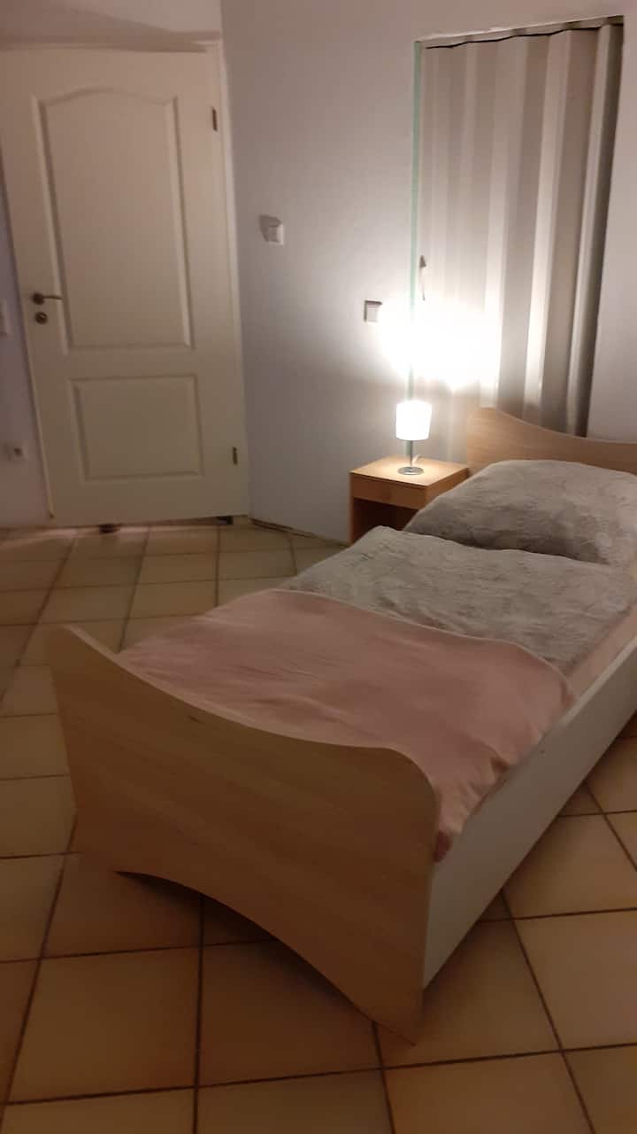 Schöne Monteurwohnung - Dormagen