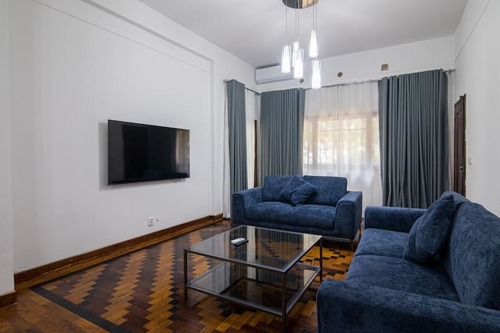Esta é A Tua Casa Fora De Casa… - Maputo