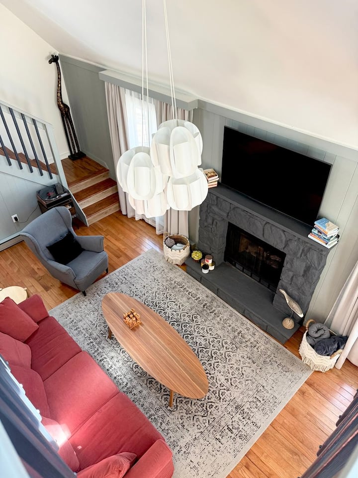 Pocono Chalet,hot Tub,arcade,fireplace, Lake,pool - Split Rock Resort, Lake Harmony